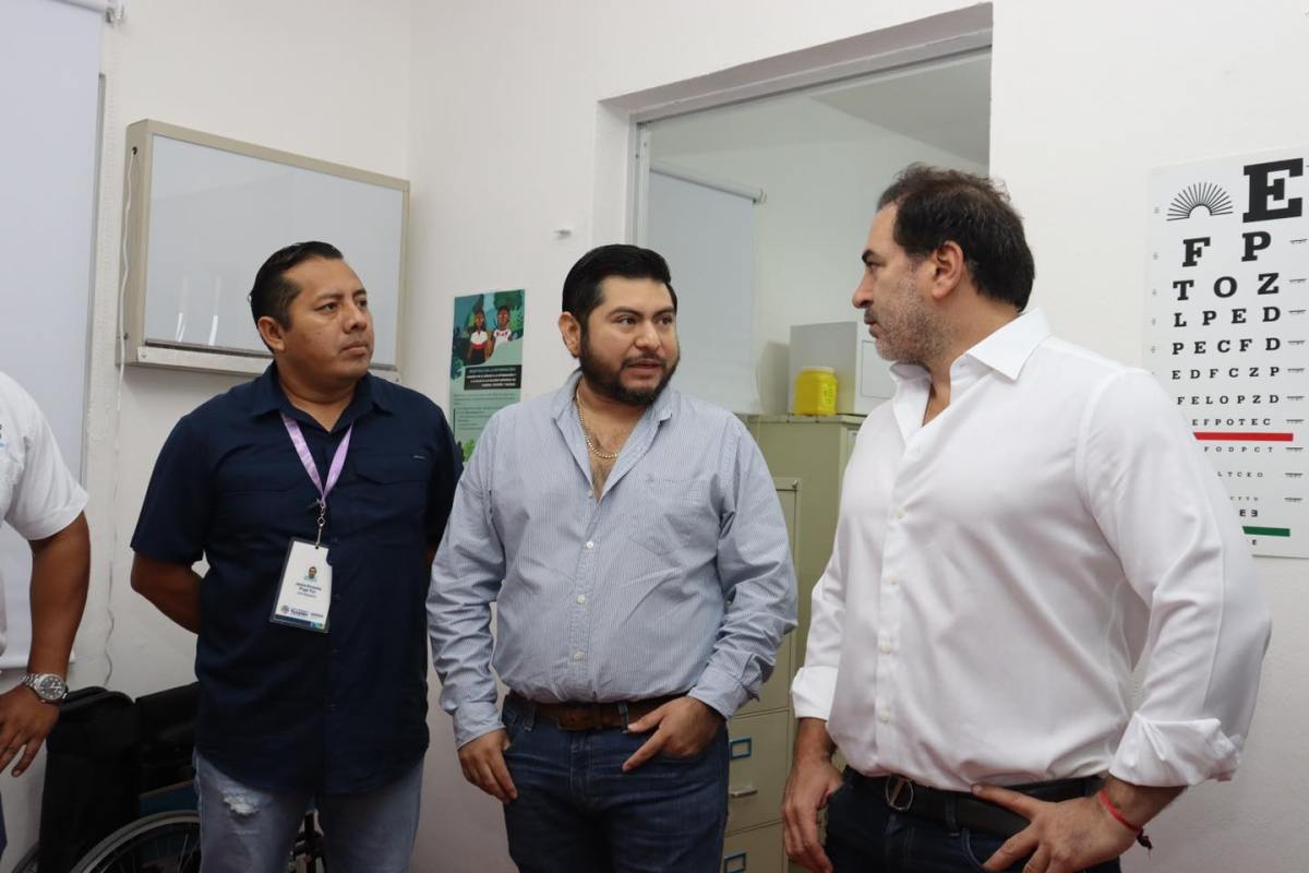 Julián Zacarías Curi supervisa avances del Módulo Médico 24/7 de ...