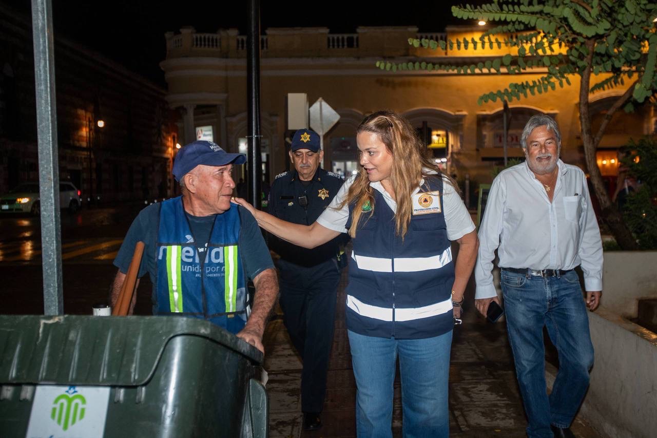 Cecilia Patrón verifica el orden en calles del Centro Histórico de ...